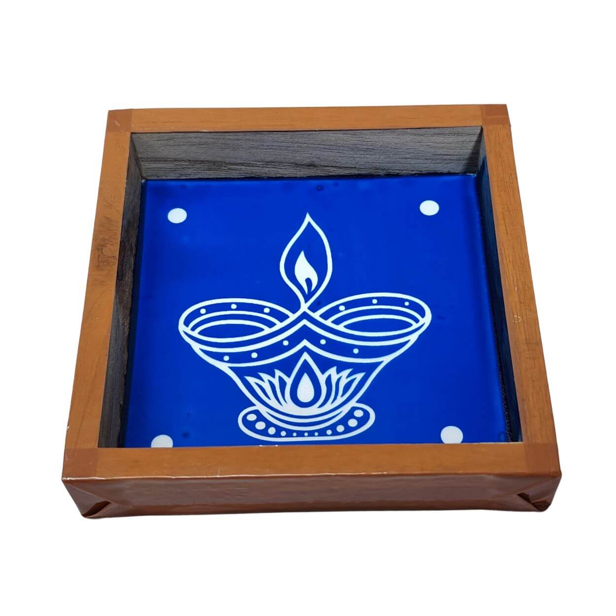 Agal Vilakku (Model 2) Rangoli Stencil Wooden 5x5 Inches - Aalayam Selveer
