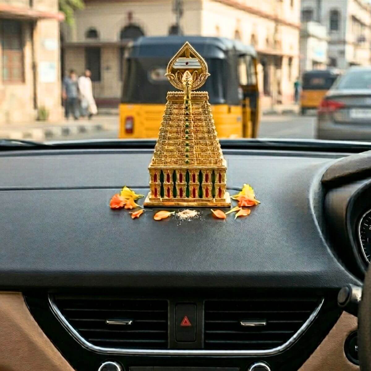 Thiruchendur Murugan Kovil Gopuram Idol for Car Dashboard - Aalayam Selveer